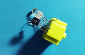 LED Ice Cube DIY - Codrey Electronics